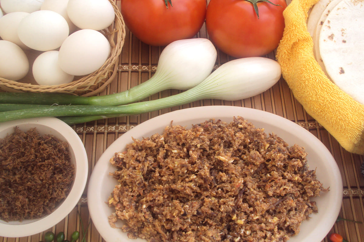 Machacado con Huevo - Tia Lencha