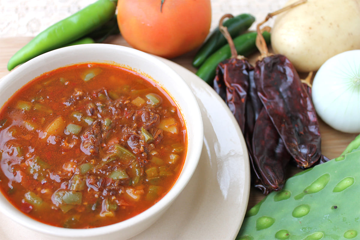 Nopalitos navegantes con Carne Seca – Tia Lencha
